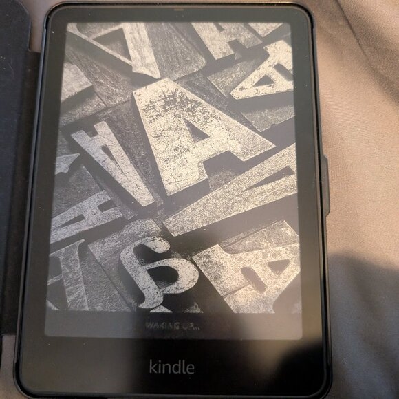 Amazon | Tablets & Accessories | Kindle 32 Gb | Poshmark